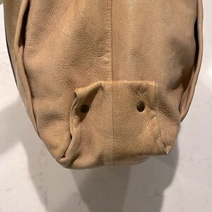Chloe | Bags | Chloe Camel Purse Gorgeous Gold Hardware And Fine ...